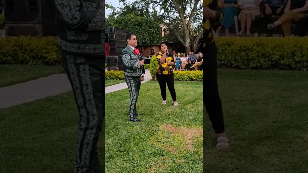 Raúl Partida y Mariachi Alma De Sahuayo El Gobernador Jalisco - YouTube