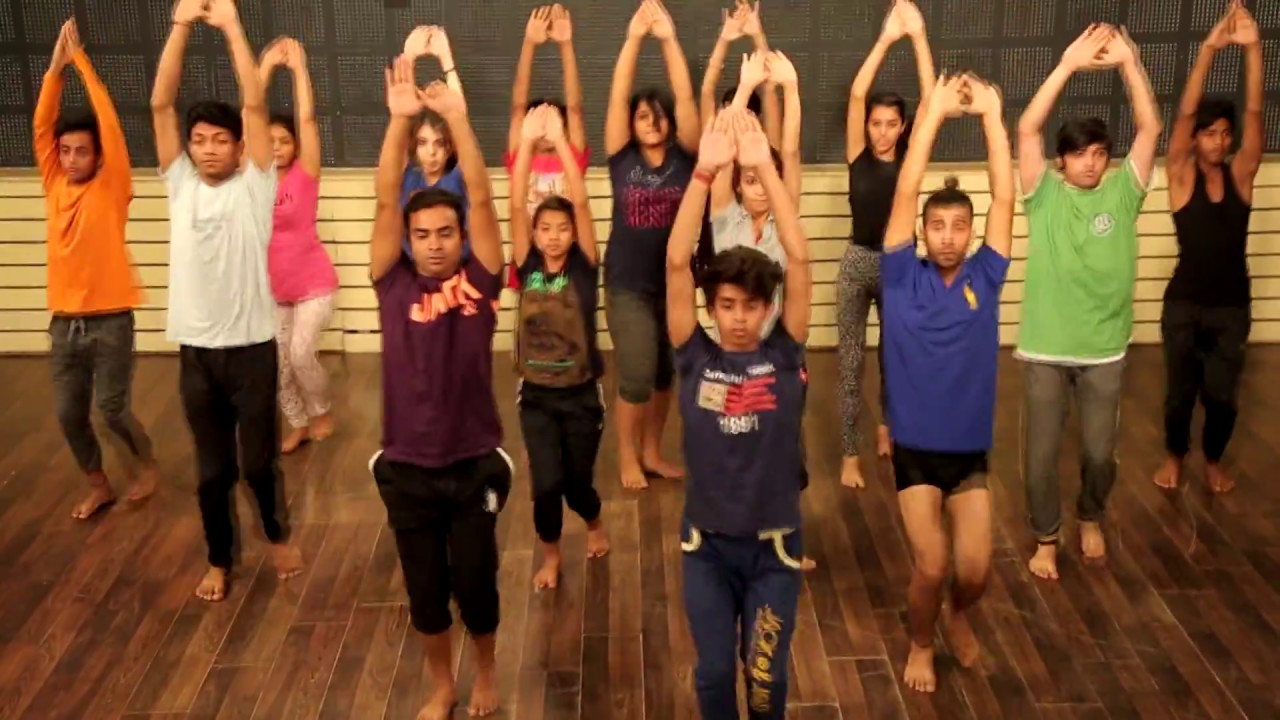 200 underprivileged children are dancing their way out of poverty - YouTube