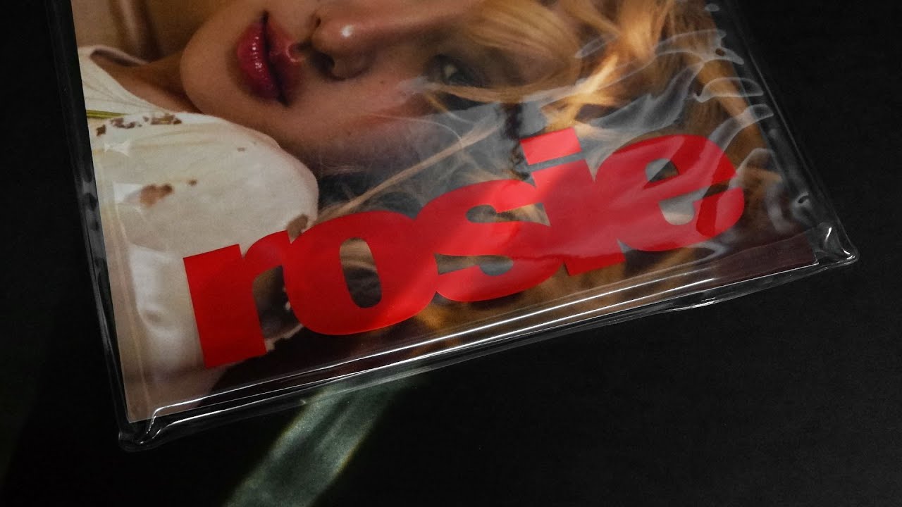 Sampler Unboxing : first studio album rosie (Retail Exclusive Ver ...