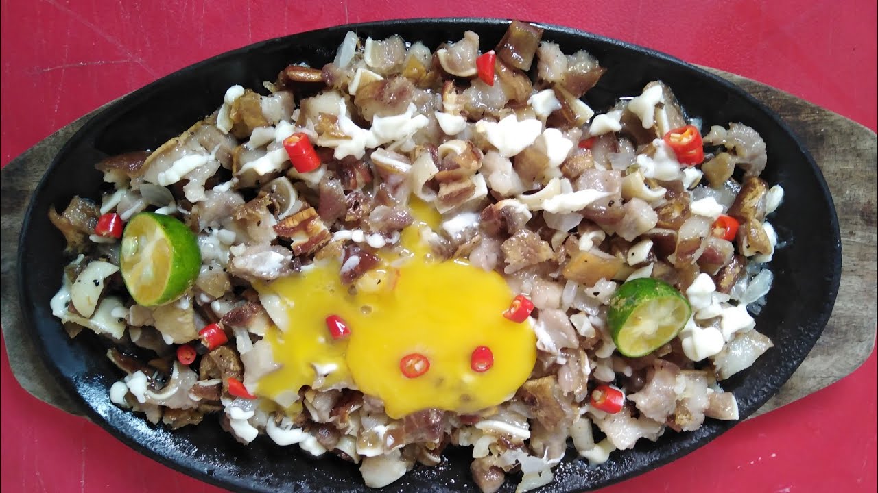 Sizzling Crispy Pork Sisig/ Crispy Sisig tutorial - YouTube