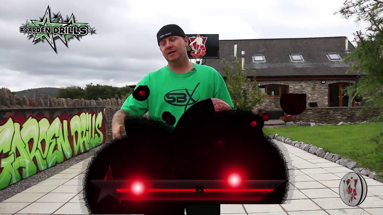 Garden Drills Graffiti With Conman - YouTube