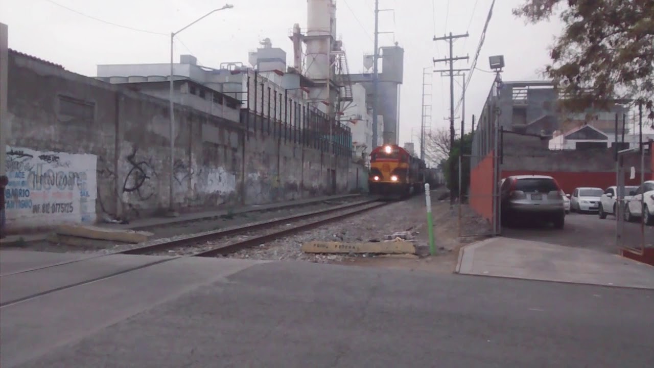 KCSM GP22Eco # 2500 y GP-38 # 2057 - YouTube