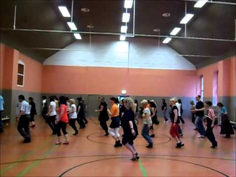 Boogie Dee Boogie Dee Shoo Line Dance - YouTube