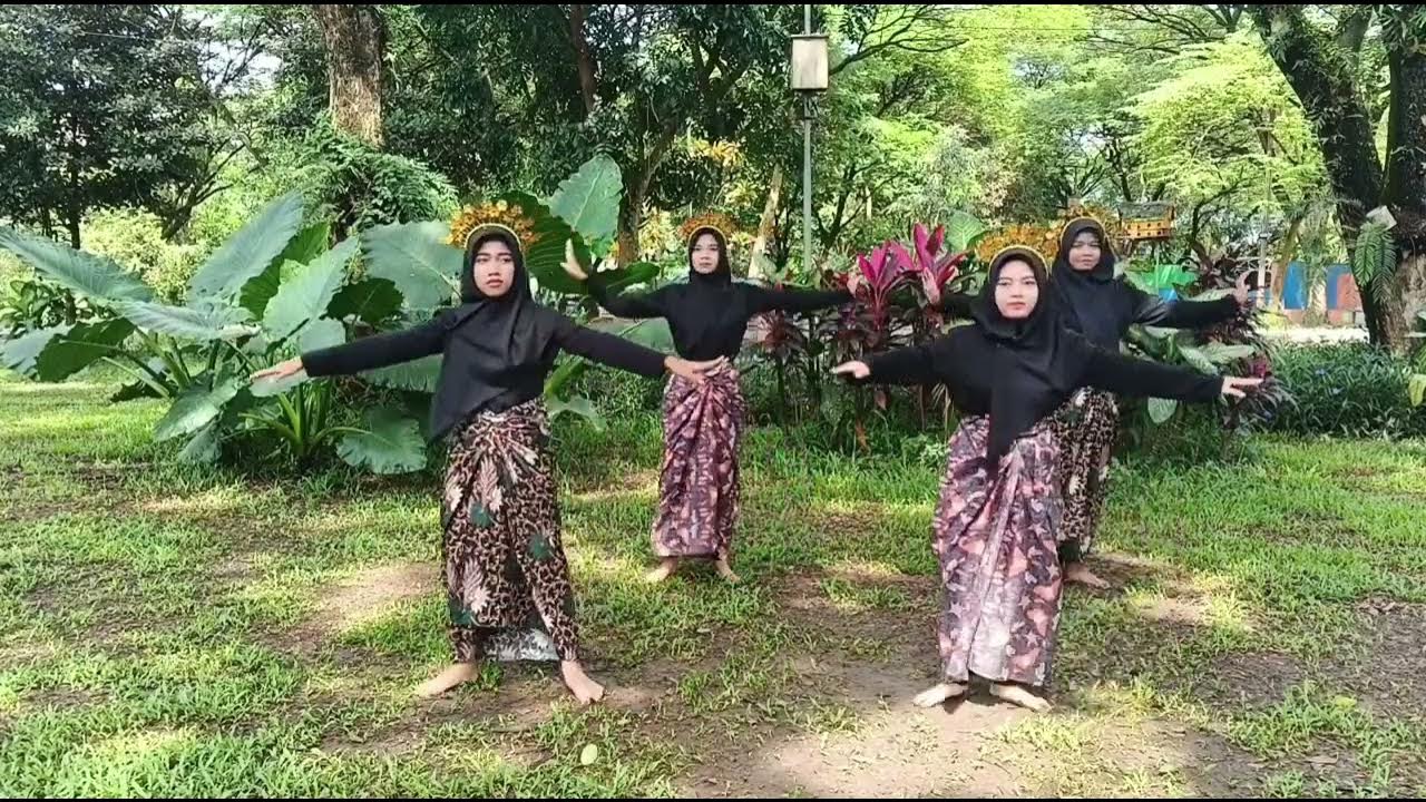 [TARI TRADISIONAL] -Zapin Melayu - YouTube