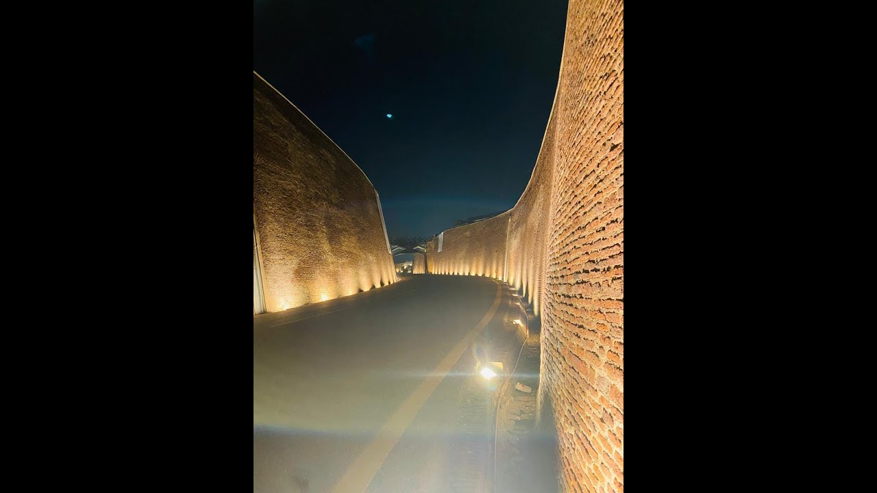 lahore fort beautiful night view - YouTube