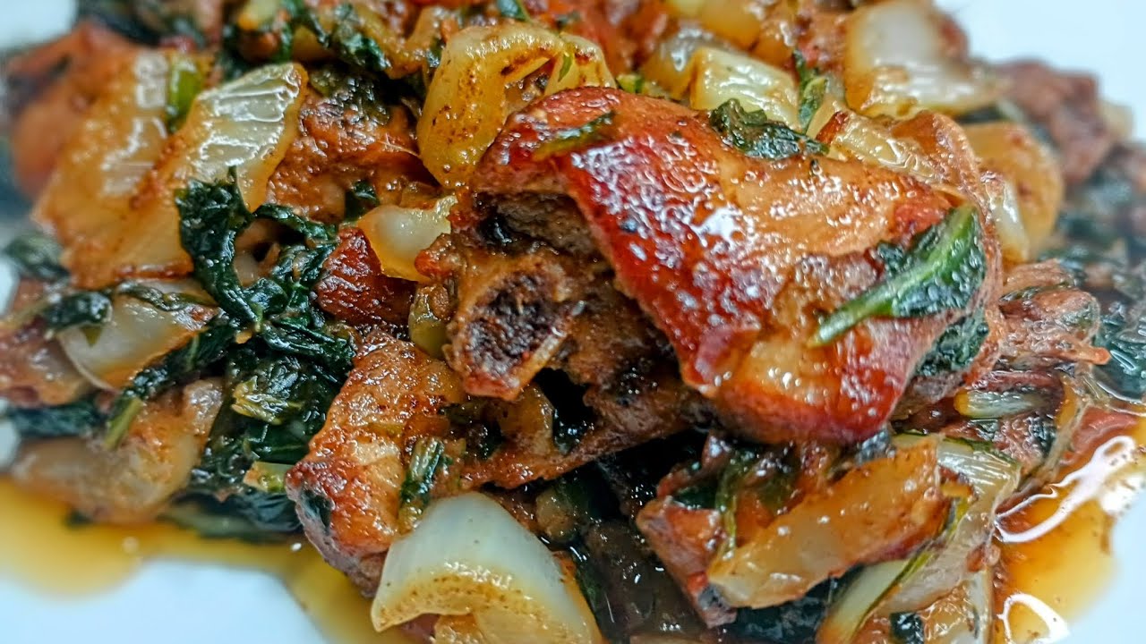 Easy Garlic stir fry chicken - with sauteed pok CHOY vegetable - YouTube