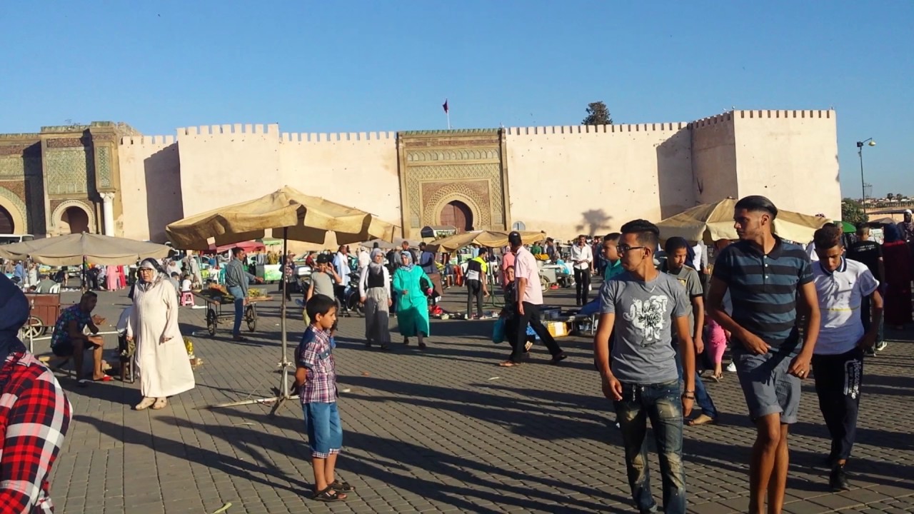 place lahdim ville de meknes ساحة لهديم مدينة مكناس - YouTube