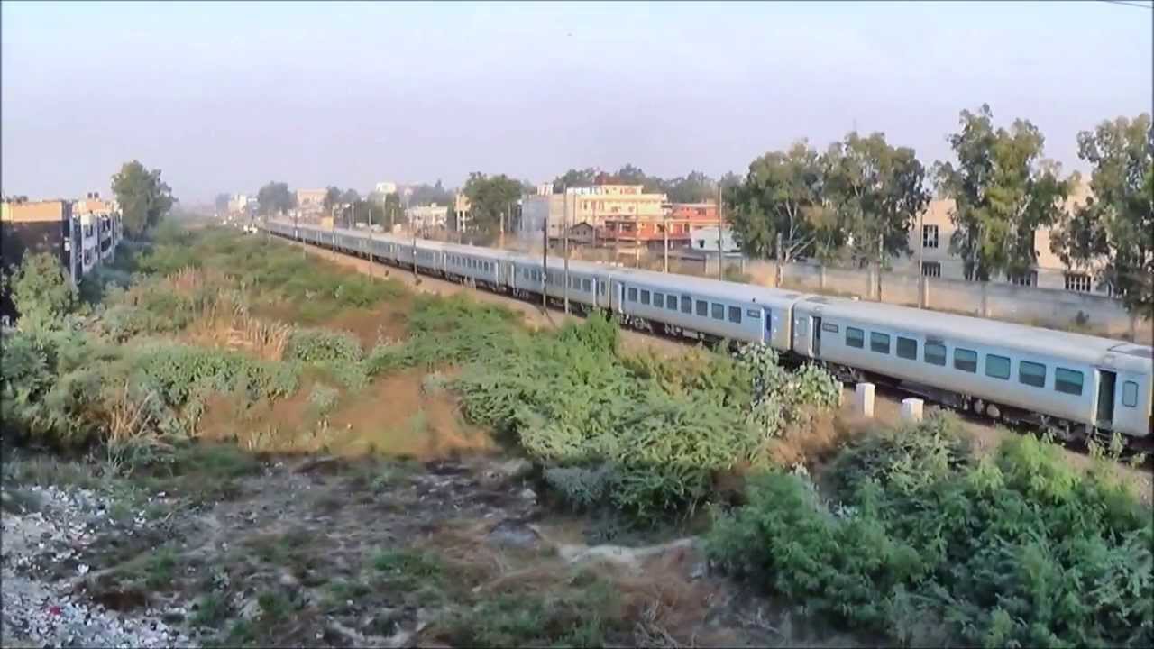 Kanpur Shatabdi: From Anand Vihar To Chander Nagar! - YouTube