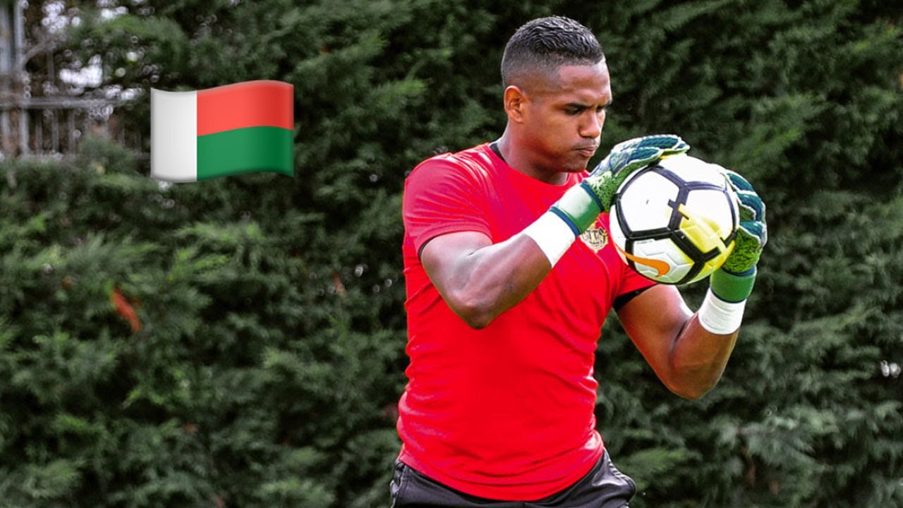 Interview de Melvin Adrien - Le gardien n°1 des Barea de Madagascar ...