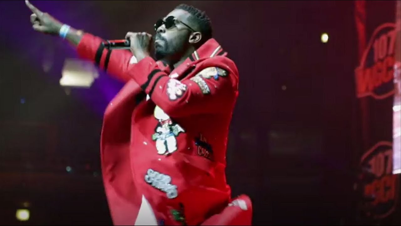 Phor Performs at the Biggest Concert of His Career in This Black Ink ...