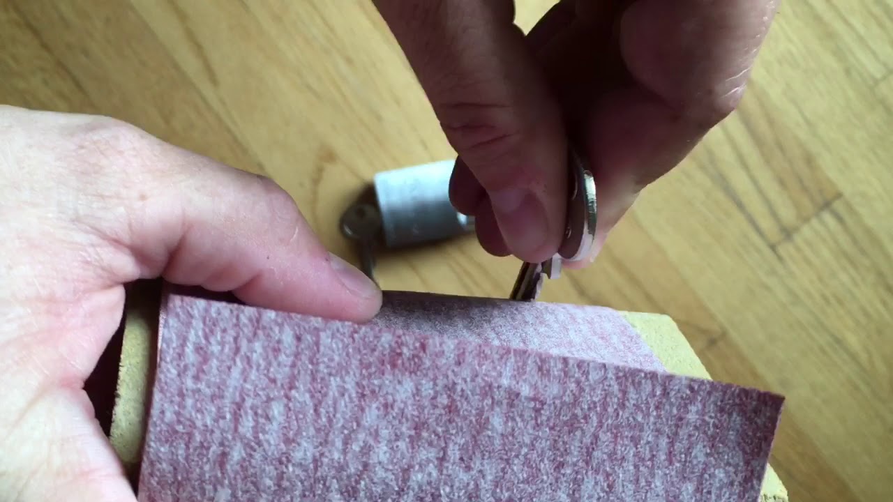 How To Keep Your Keys From Destroying Your Pockets Or Hurting Your Skin ...