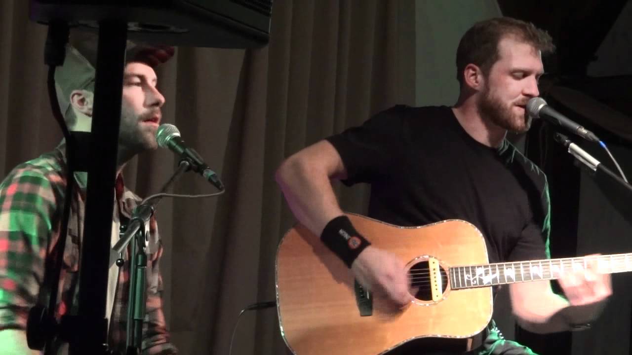 Tobias und Michael Regner - Irgendwo da draußen - YouTube
