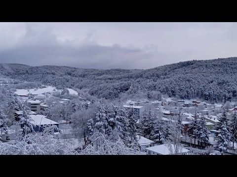 BURSA'NIN KELES İLÇESİ NİSAN AYINDA BEYAZA BÜRÜNDÜ