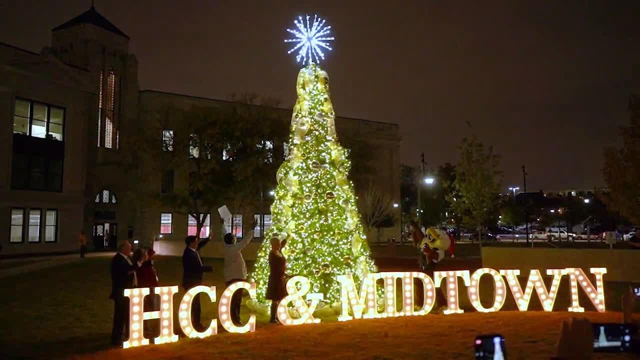 HCC & Midtown Houston 2019 Holiday Tree Lighting Ceremony - YouTube