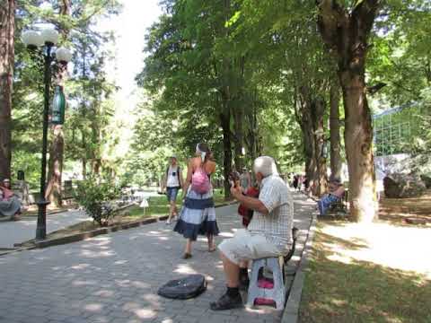 BORJOMİ CENTRAL PARK  (B0RJOMI-GEORGIA)  2018