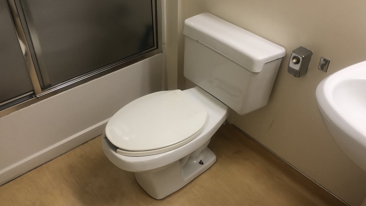 [1081] Toilets at the Biosphere - YouTube