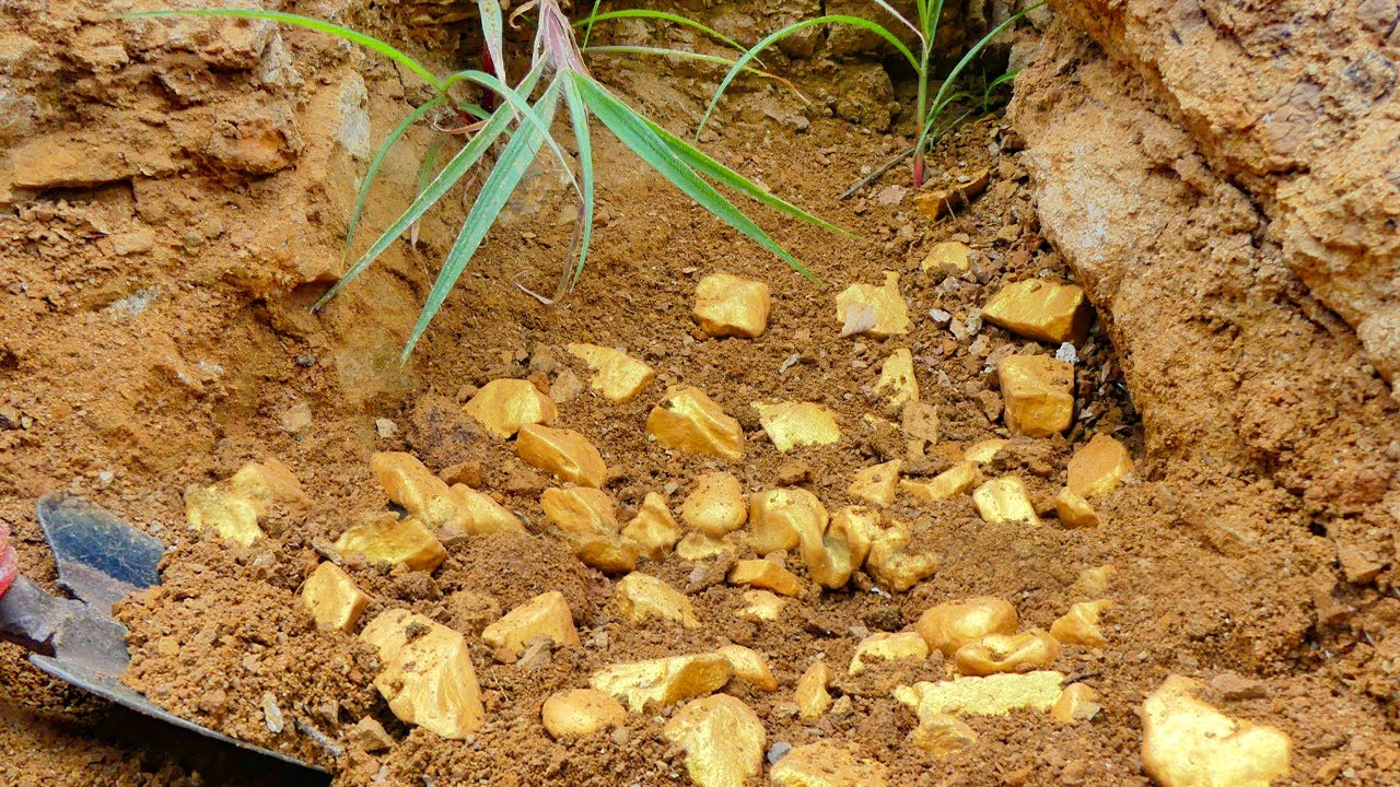 Wow that's awesome mining gold -found gold excited - YouTube
