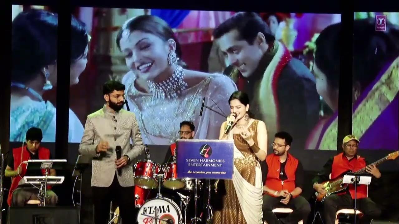 AANKHON KI GUSTAKHIYAN MAAF HO | ABHISHEK SARASWAT | GUL SAXENA - YouTube