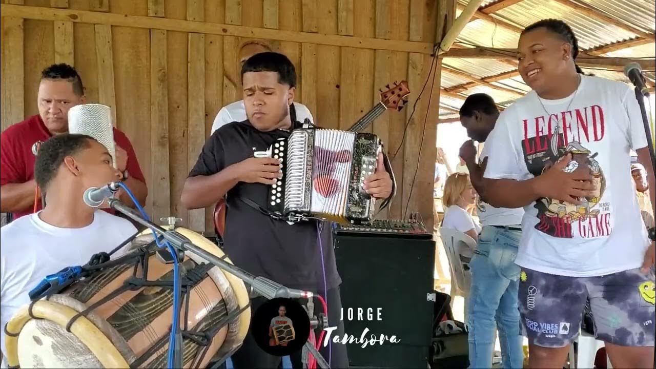 JACOB HENRIQUEZ - MARIITA - MERENGUE TIPICO - YouTube
