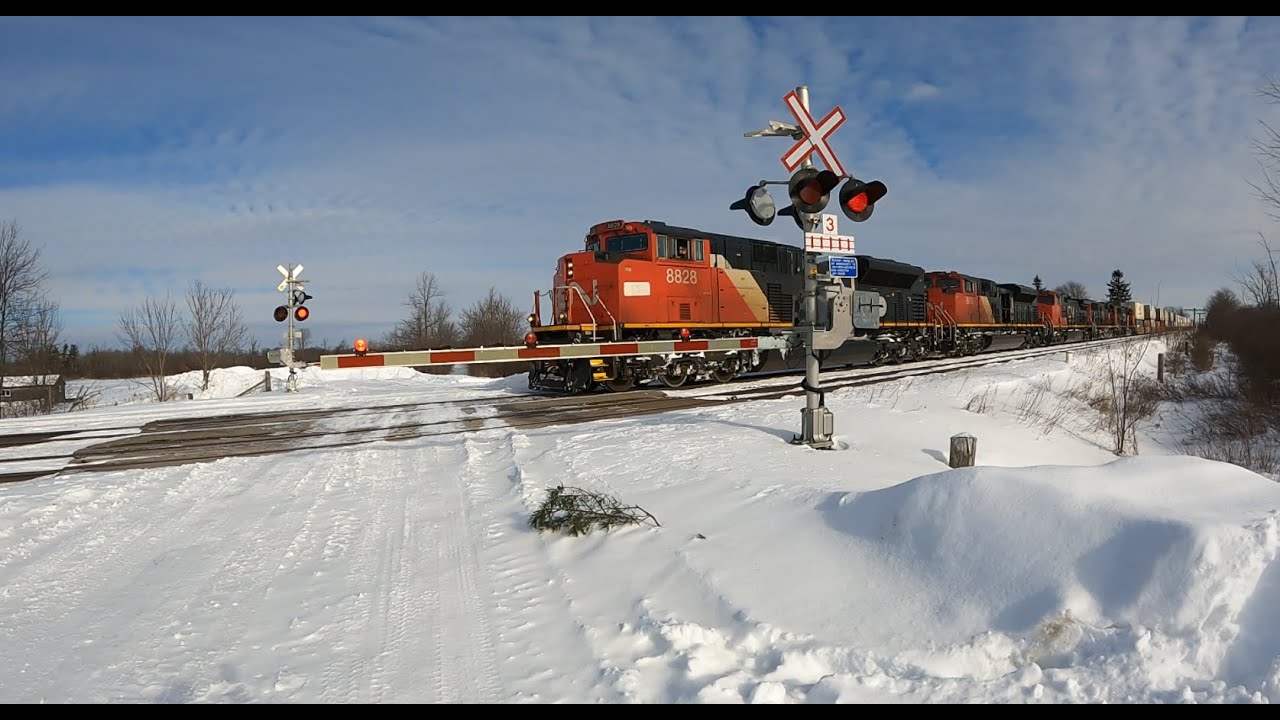 Slow power move! 3 trains at Kidd road south. - YouTube