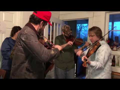 Parts Unknown SE11EP7 Unaired Cajun Music