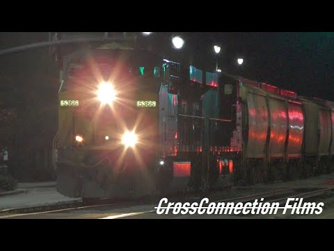 CSXT 5366 ES40DC & 5435 ES40DC From A Stop Leads G963-30 Loaded Grain Train Rumbling Through ...