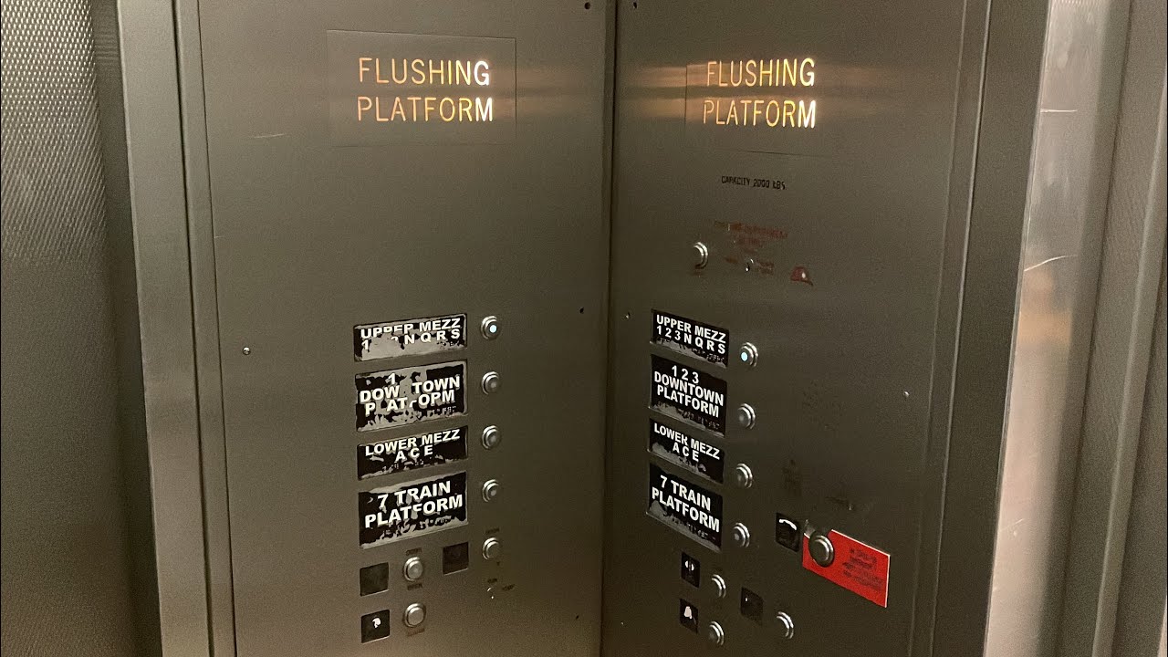 Freaky but Interesting Hydraulic Elevator @ Times Square / 42nd St ...