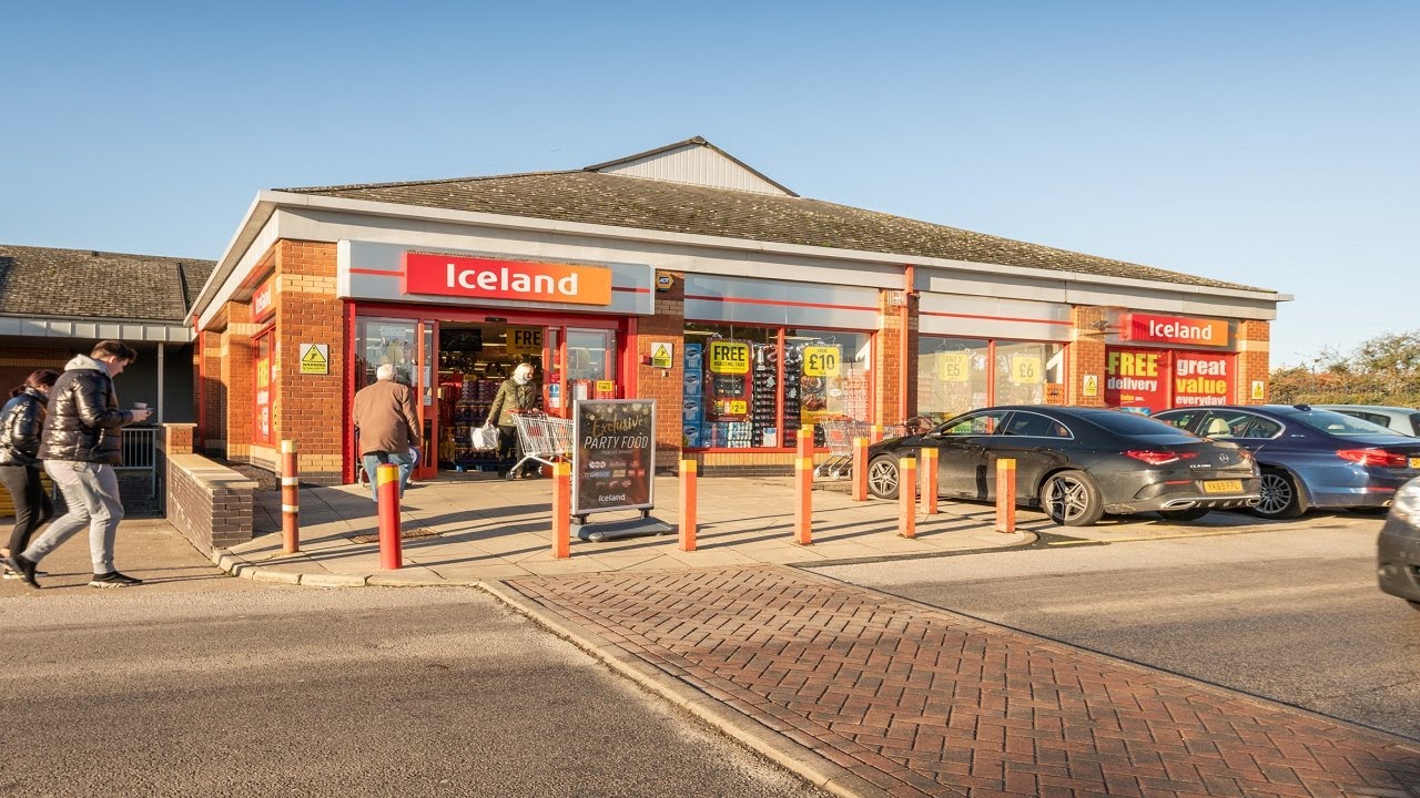 Iceland | Hunslet Green Retail Park | 1 The Oval | Hunslet | Leeds ...