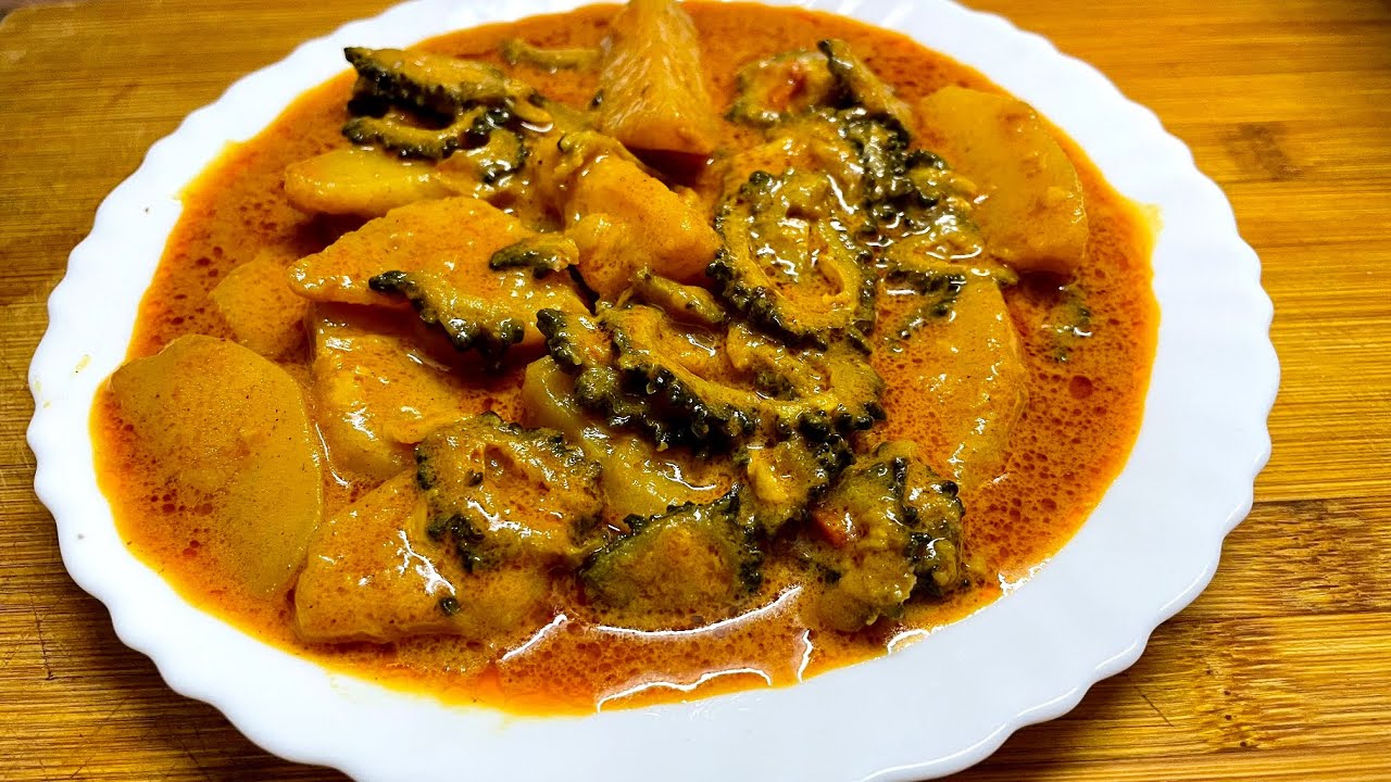 BITTER GOURD WITH COCONUT MILK RECIPE | KARELA NARIYAL DUDH RECIPE ...