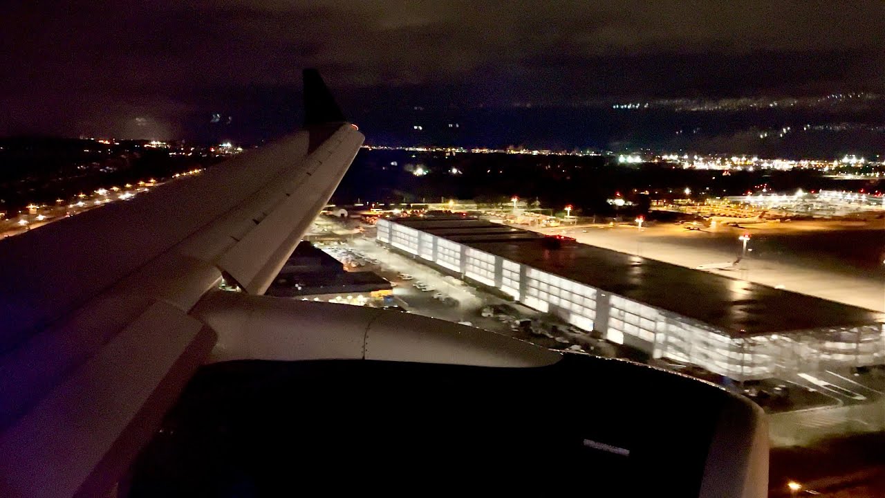 Air Canada Airbus A220-300 Night Landing at Montréal Trudeau | BOS-YUL ...