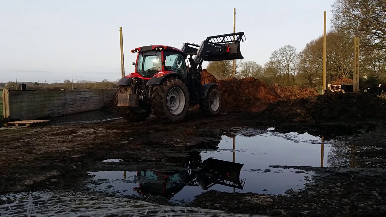 Valtra N134 Active - YouTube