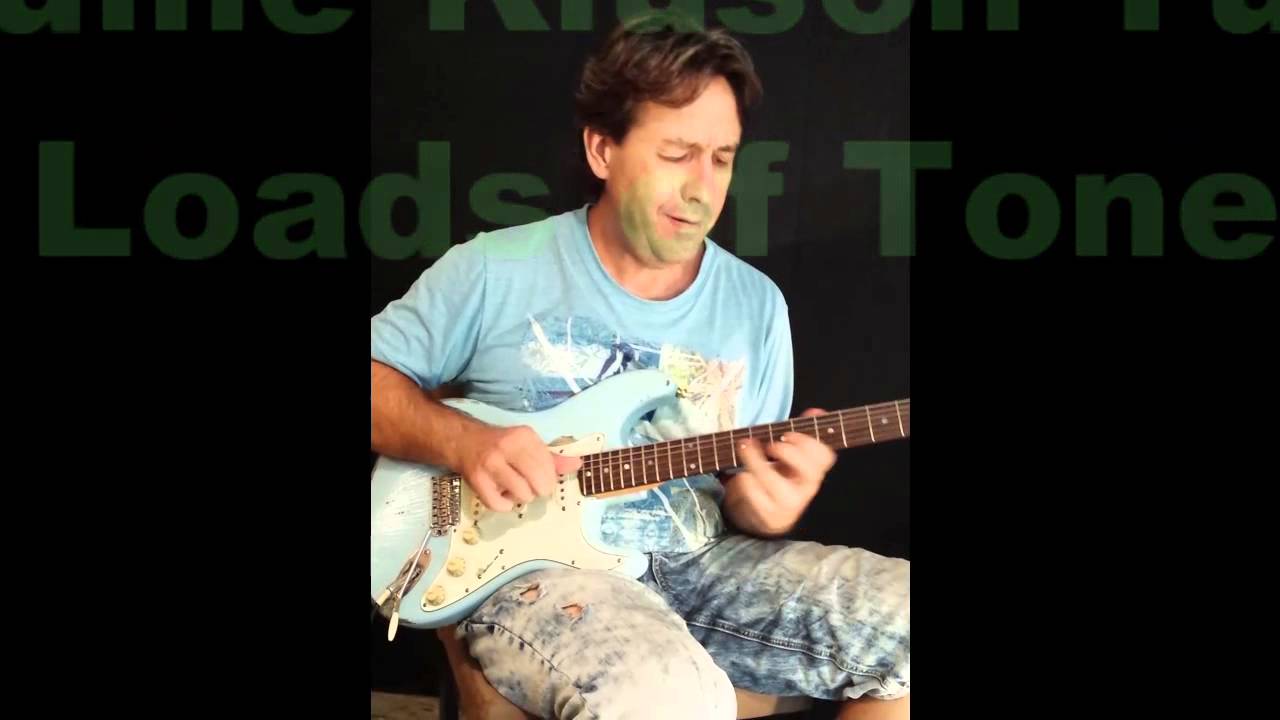 DRW: 62-Heavy RELIC.... KILLER STRAT TONES BLU-ROCK PICKUPS - YouTube