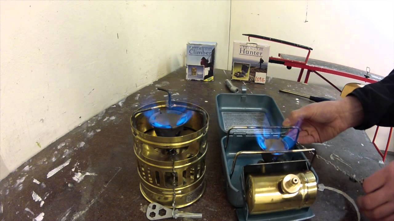 Optimus Svea and 8R "the two sisters" - YouTube