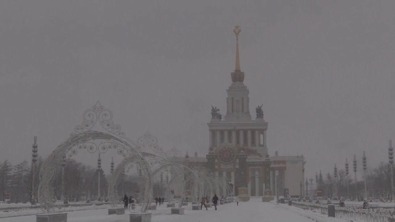 Moscou sofre maior nevasca de início de inverno em mais de 70 anos ...