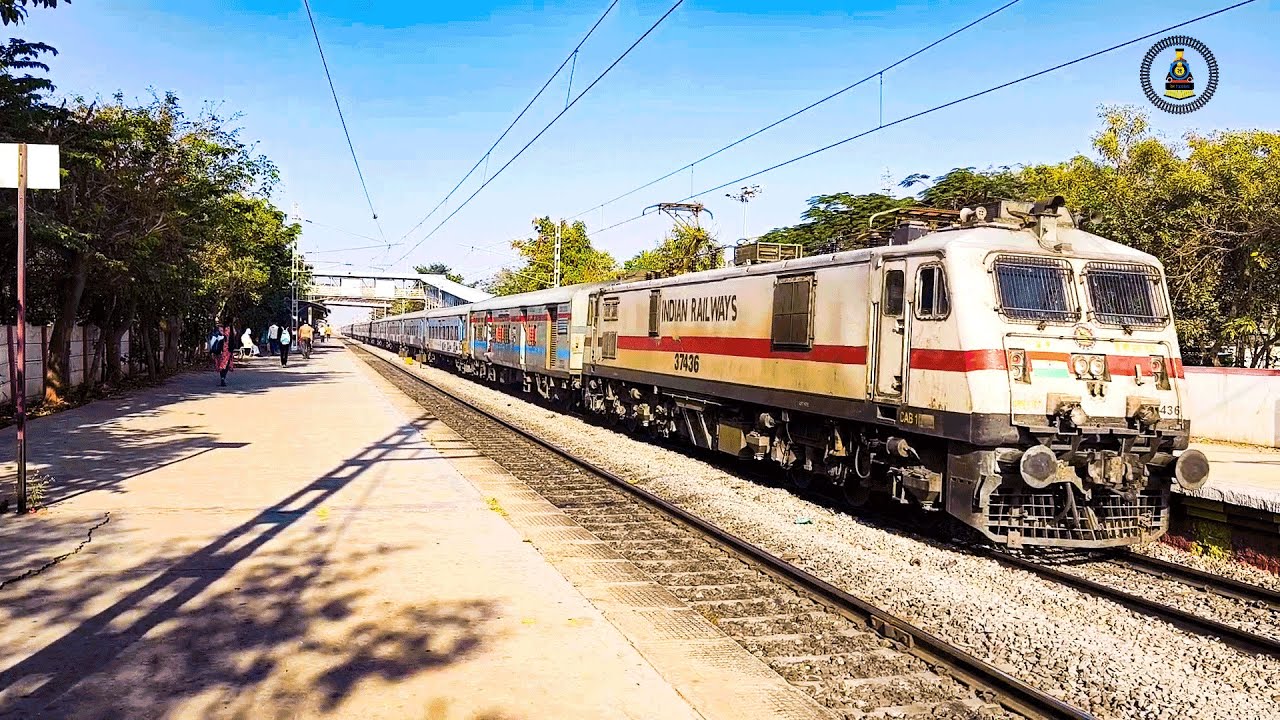 Unbelievable acceleration with Howrah SMVT bangalore Duronto Superfast ...