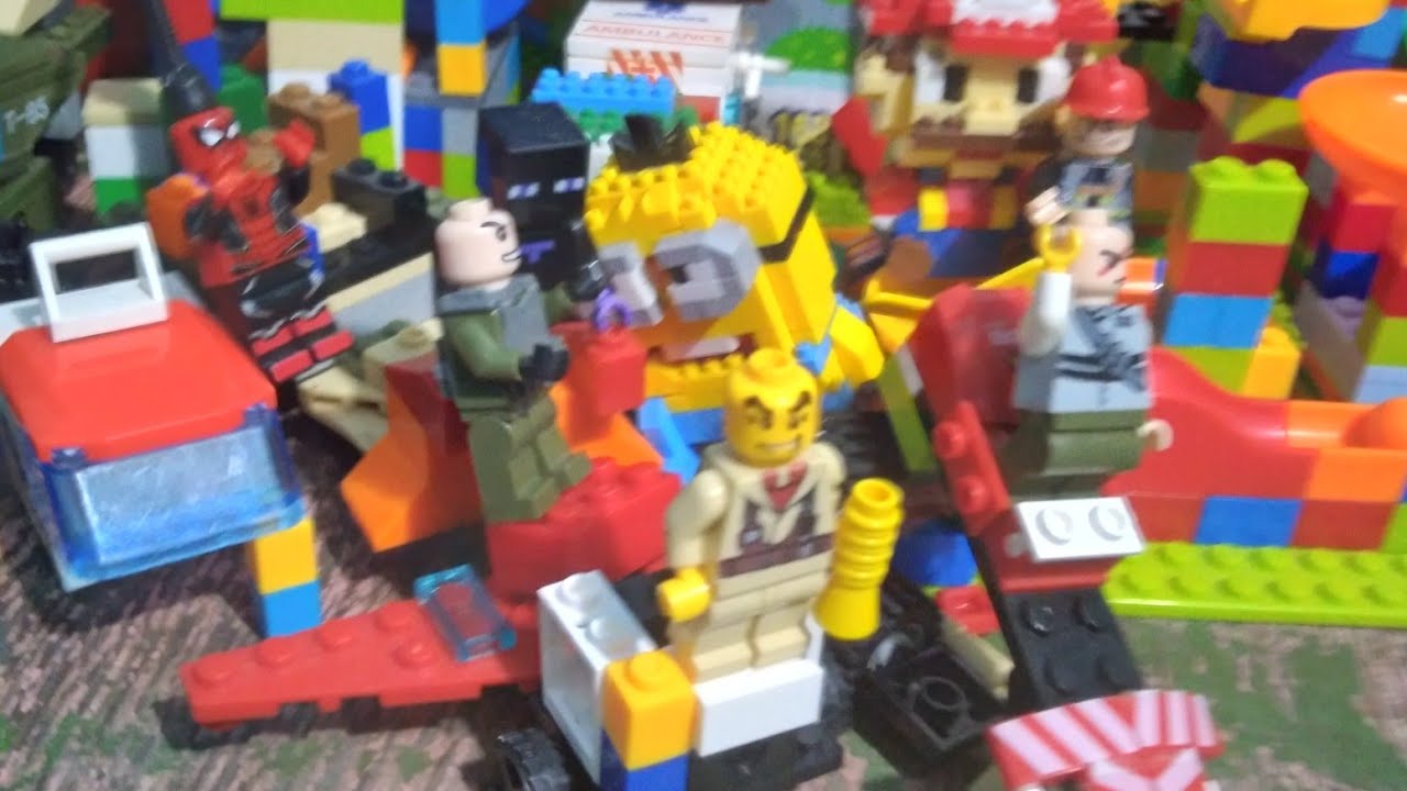 LEGO CARTOON CHARACTER - YouTube