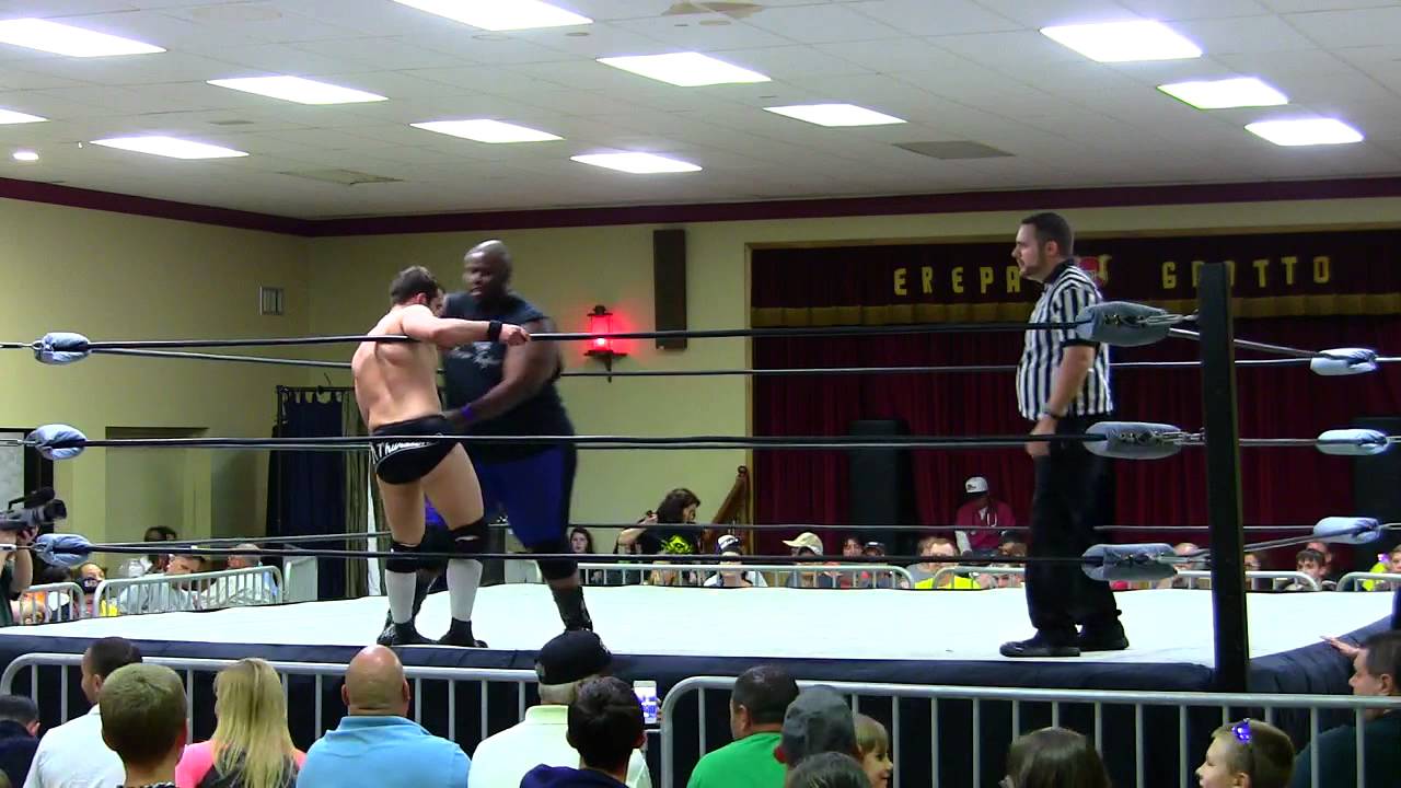 Shane Taylor vs Brandon Thurston - YouTube