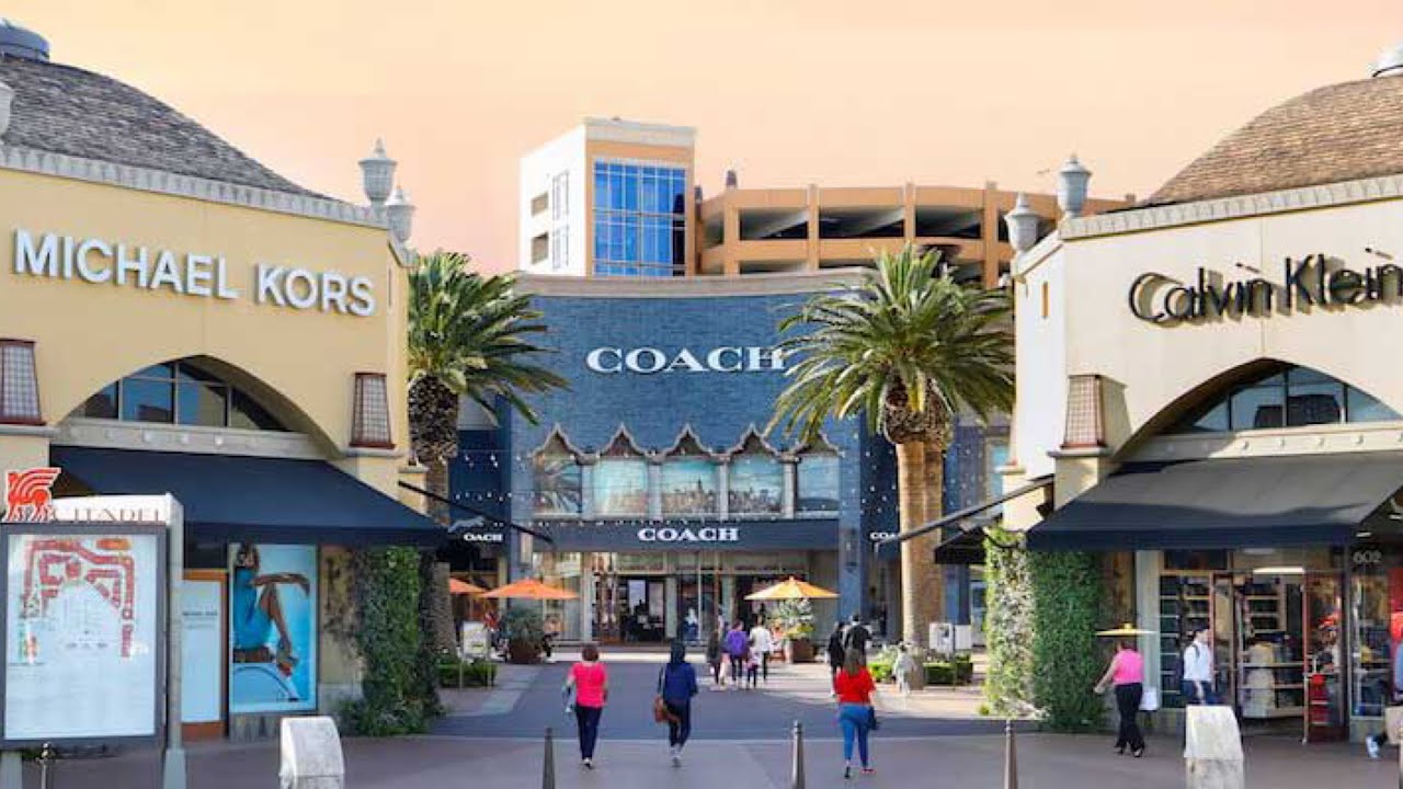 CITADEL OUTLET MALL WALKING TOUR LOS ANGELES CALIFORNIA - YouTube