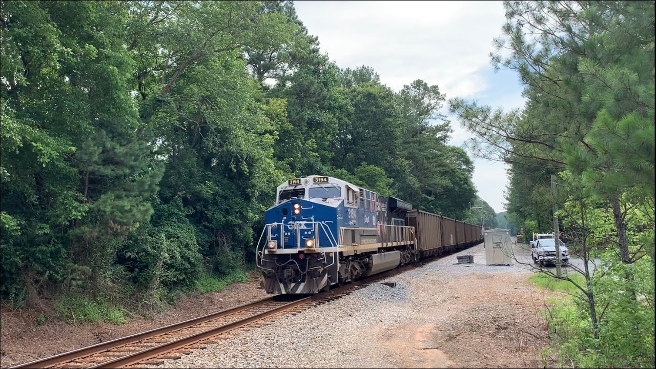 CSX 3194 (Law Enforcement) Leads E319-02 (With a Single Rear-Train DPU ...
