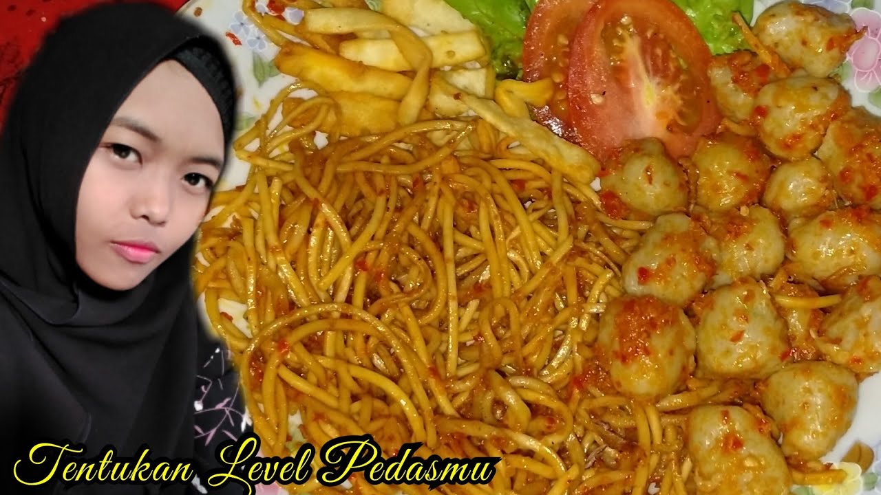 MUKBANG || PENTOL DOWER & MIE CABE SUPER PEDES - YouTube