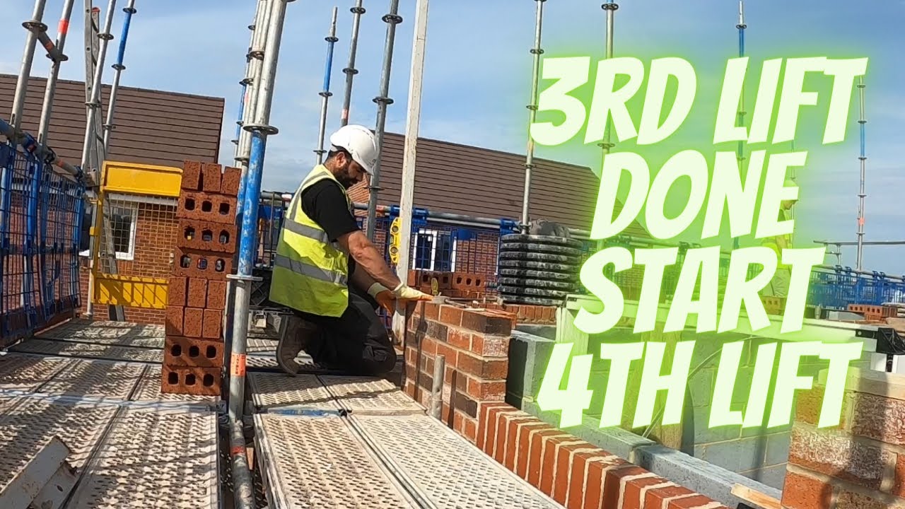 #Bricklaying 3 lift complete start of the forth lift. #profile setup# ...