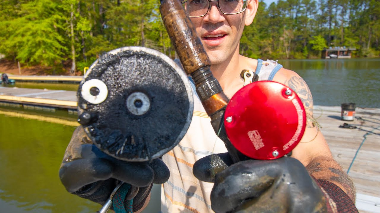 This Is Why I love Magnet Fishing At Boat Ramps... Find Of The Year ...