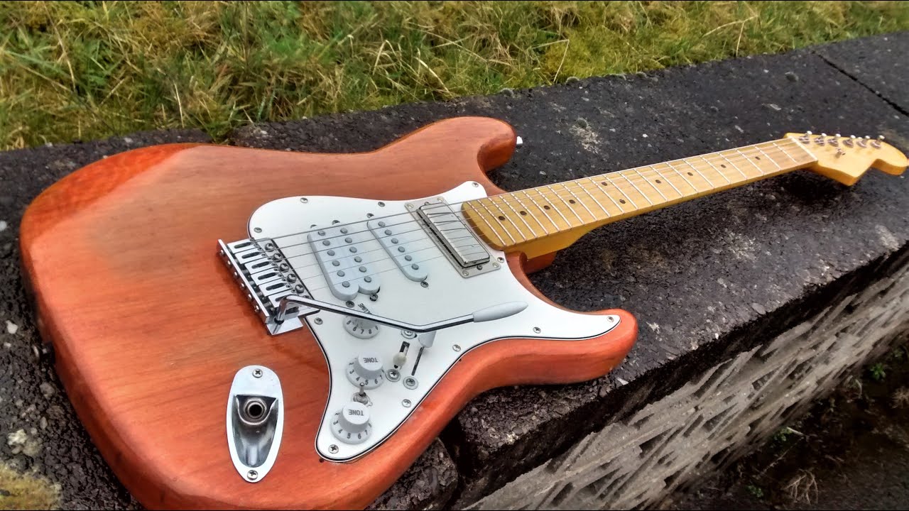 madmalko firebird strat - YouTube