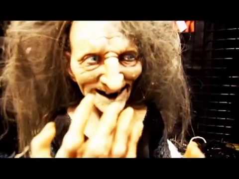 LAUGHING HAG ANIMATED PROP Grandma Haunted House Yard Realistic Moving ...