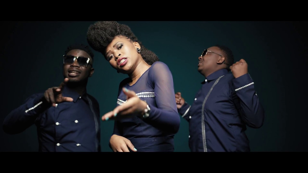 MUUNGU AFRICA-LAZARO FT { NINIOLA AND BUSISWA} (OFFICIAL VIDEO) - YouTube