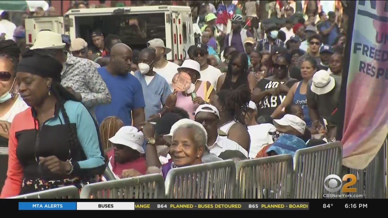 New Yorkers pack streets for final days of 48th annual Harlem Week ...