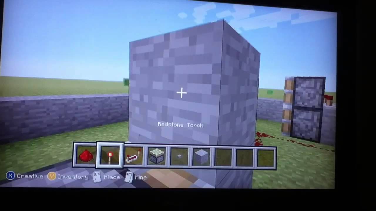 Redstone secret room - YouTube