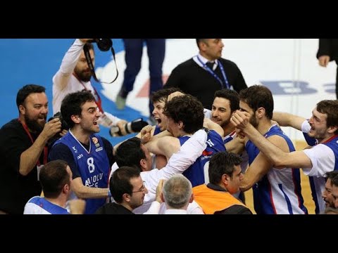 Anadolu Efes, Real Madrid'i  İzmir Marşı ile İspanya'ya uğurluyor. #shorts