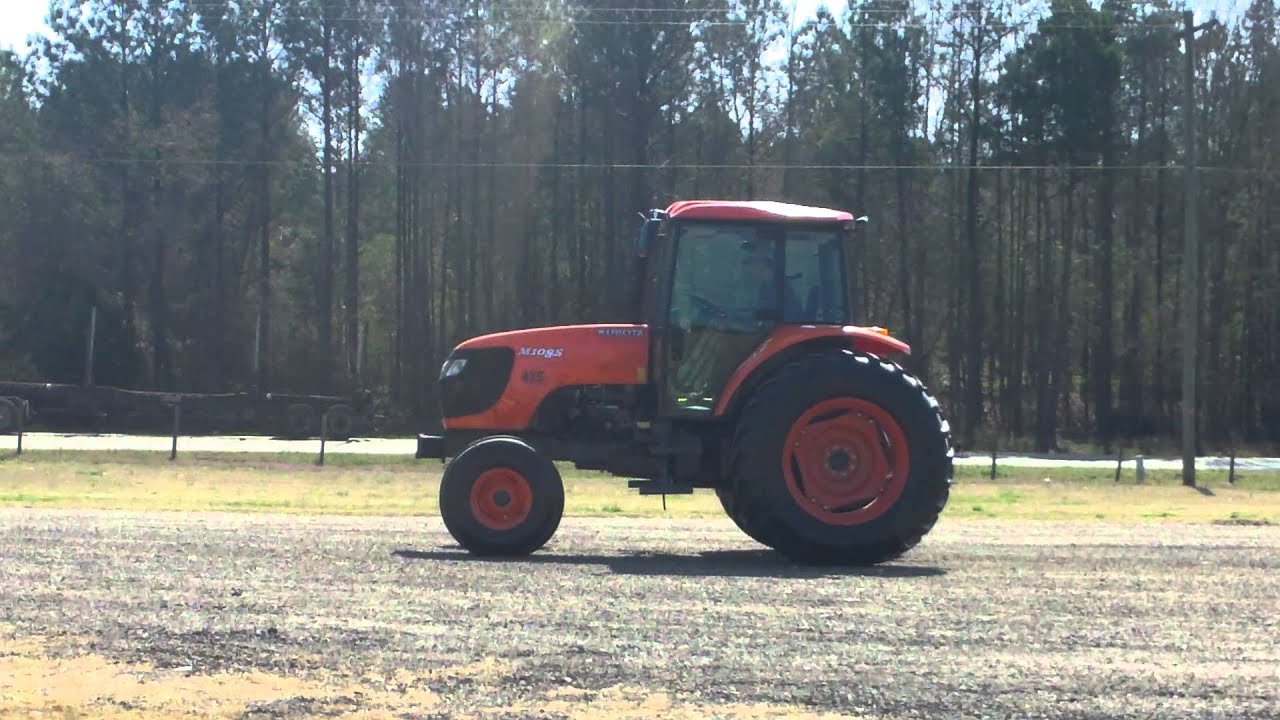 Kubota M108 001 - YouTube