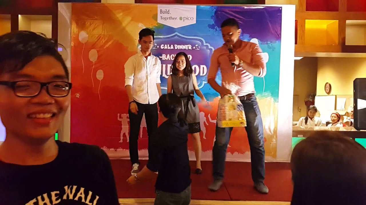 "Pico family" - Những khoảnh khắc độc, lạ, hài hước - YouTube